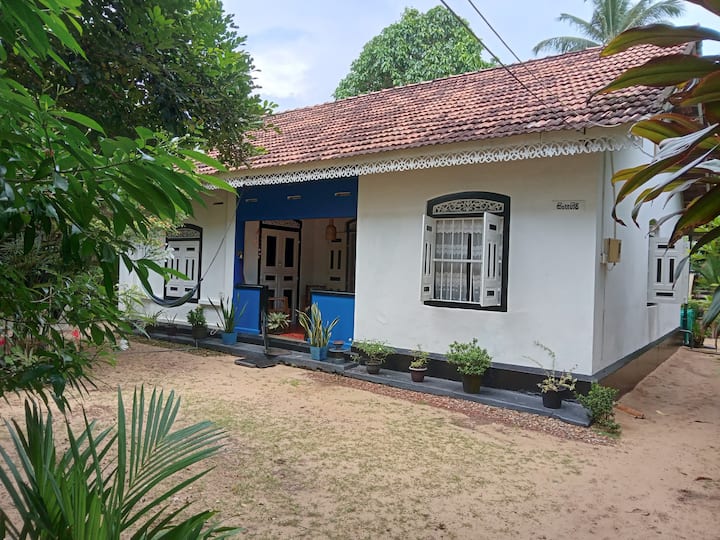 New Kumari's Place - Hikkaduwa