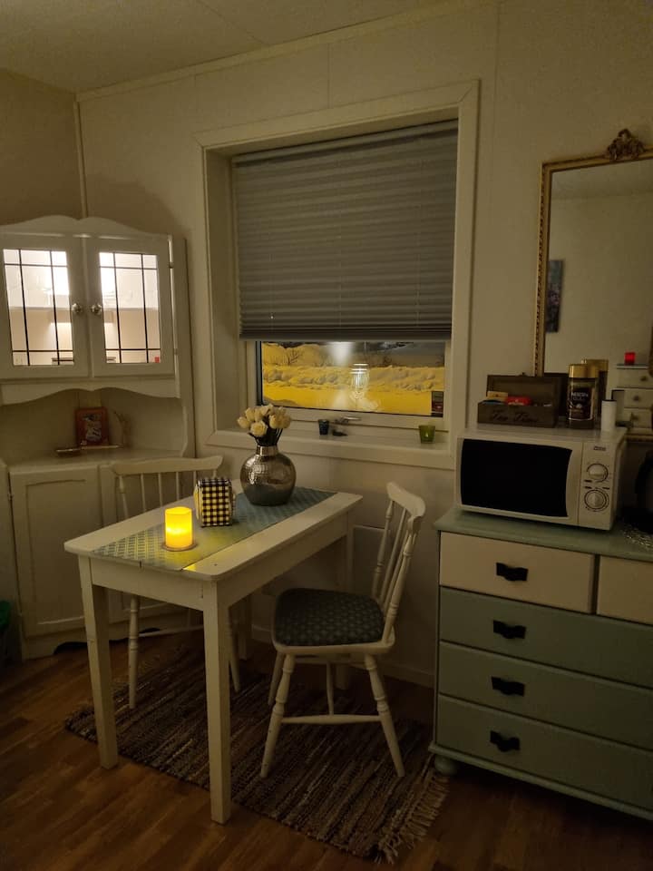 Trivelig Rom Med Et Snev Av Luksus. Wifi - Tromsø