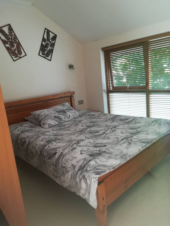 Double Bed, En Suite - Bray