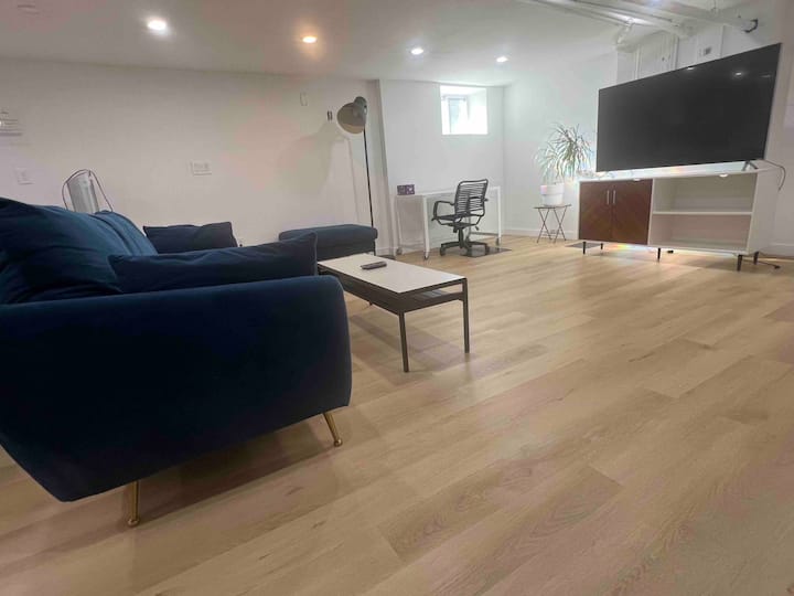 Brooklyn Centrally Located Apt W Private Entrance - Brooklyn, NY