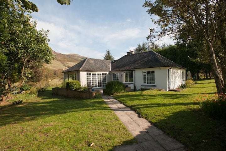 Highland Cottage Near Fort William - Fort William