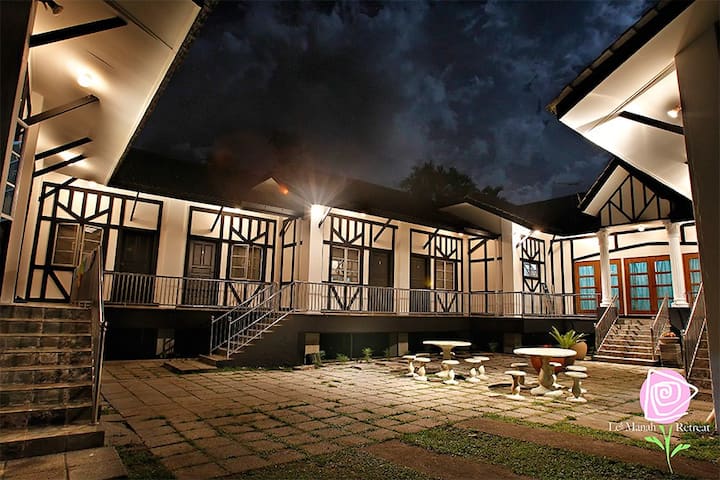 Tudor Bungalow Excl Zone, Next To River. - Bukit Tinggi