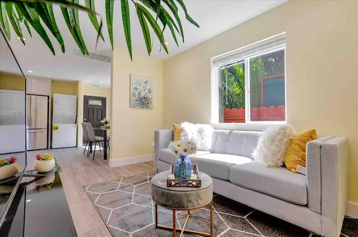 Newly Built Guest House In The Heart Of Milpitas - Milpitas, CA