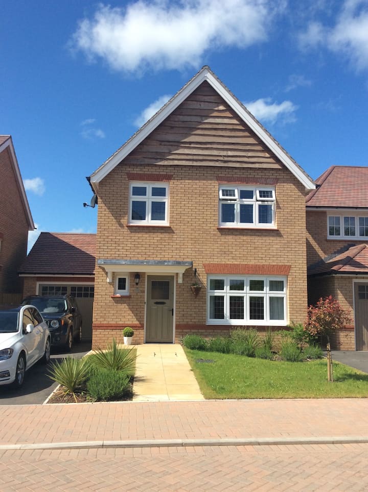 Uefa Champions League Accomodation - Fonmon Castle the home of Jurassic Wales - Dinosaur Attraction.