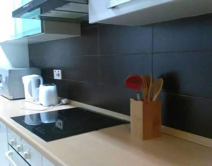 St.julian's Apartment Centrally Located! - Pembroke
