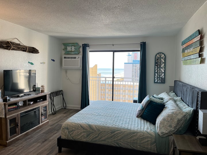 *Seas The Day* Cozy & Adorable Efficiency! - Myrtle Beach, SC