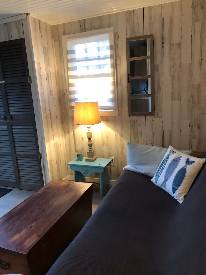 Hamptons 
Cozy Cottage - The Hamptons, NY