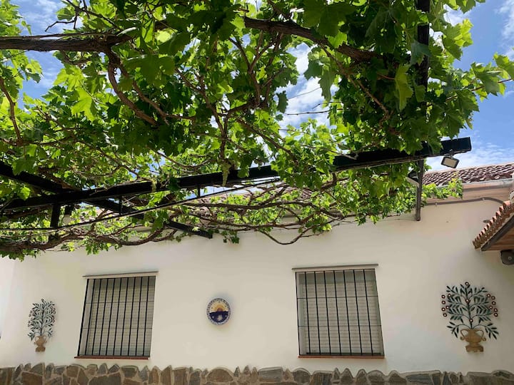 Casita Con Piscina (Mínimo 6, Max. 11) - Ronda