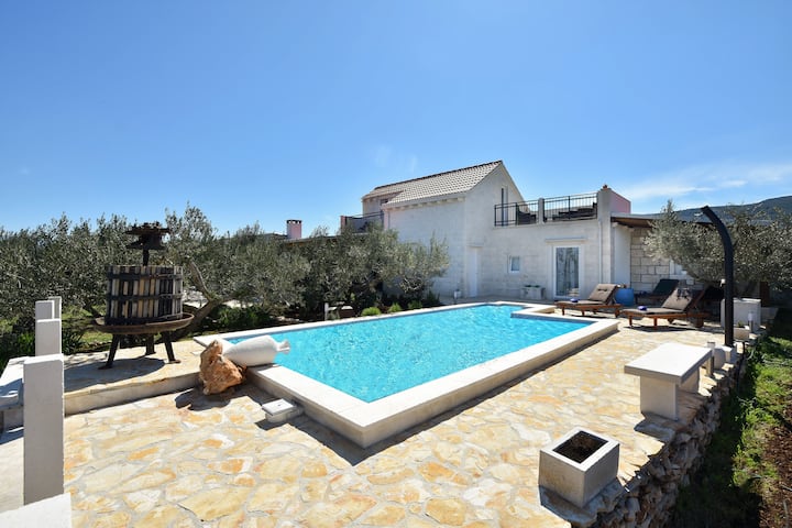 Villa Mar 2 - Brač