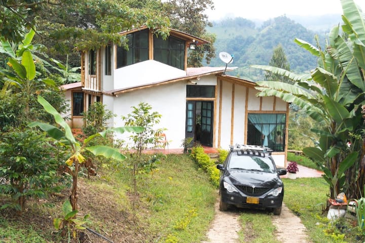 Casa De Descanso En Fusa Colombia - Fusagasugá