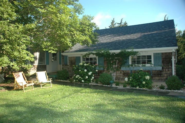 Shelter Island Bucolic Beach House - Shelter Island