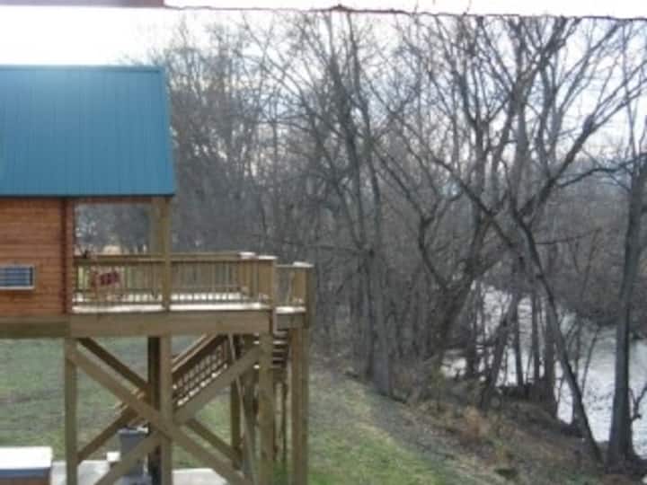 Fantastic Location! River Front - Luray, VA