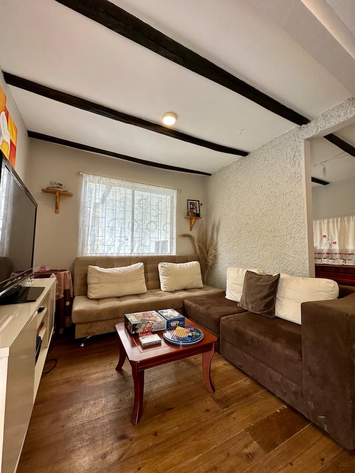 Vitoria House & Rest - Cañar