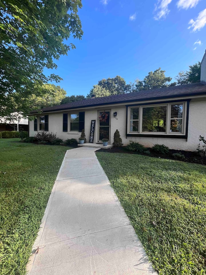 Remodeled 60s Ranch - Lynchburg, VA