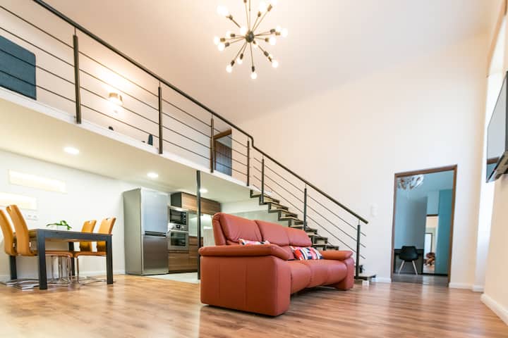 3 Bdrm 2.5 Bthrm Flat, In The Heart Of The City - Budapeszt