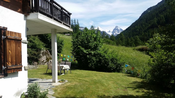 Schönes Und Privates Chalet In Wallis - Grimentz