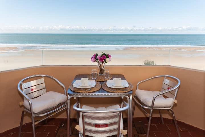 Nice Beachfront Apartment - Cadice