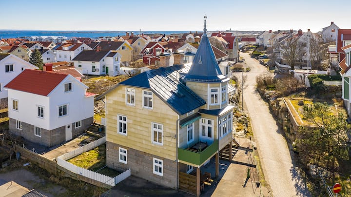 Charmig Lägenhet Ett Stenkast Från Smögenbryggan! - Hunnebostrand