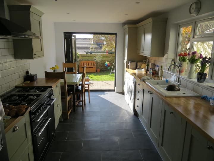 4 Bedroom Family Home In Fiveways, Brighton - 브라이턴