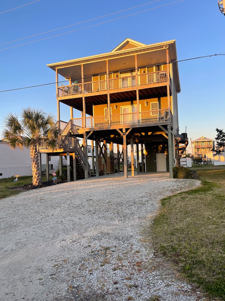 ⚓️Reel Relaxin☀️ - Surf City, NC