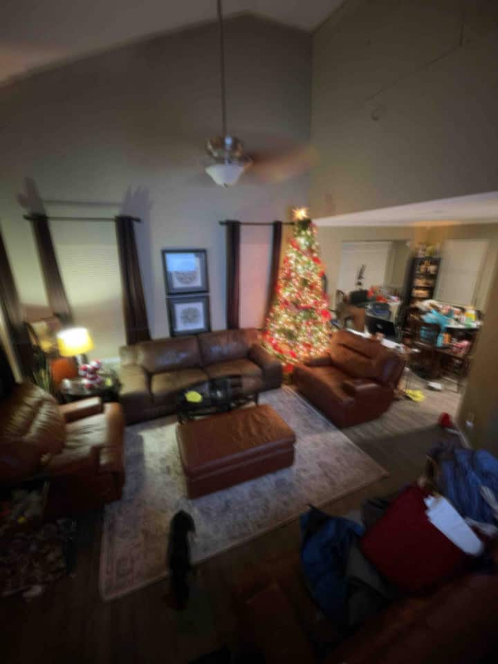 Quiet 2nd Floor Bedroom W/ Full Bath And King Bed. - Leander, TX