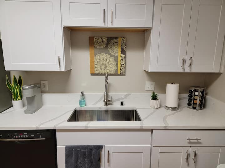 Great Location, Very Quiet And Private. - Las Vegas, NV