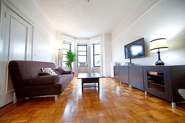 Bright And Quiet 2 Br In Park Slope - Seagate Beach, Brooklyn