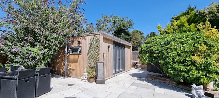 'Our Garden Studio' Self-contained  Private&modern - Hertfordshire