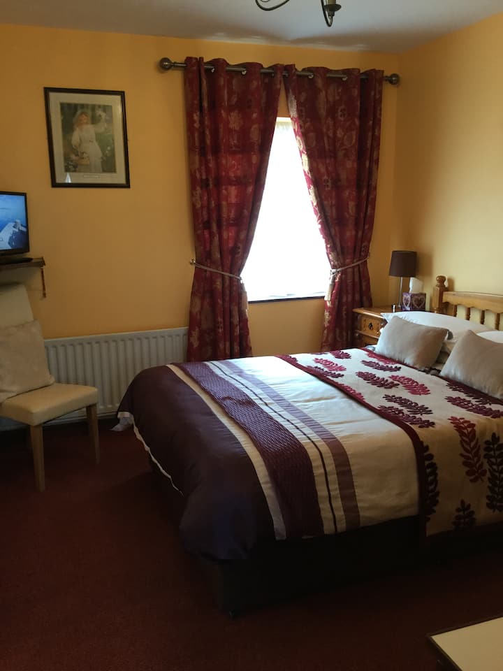Atlantic Guest House,main St ,Donegal Town F94rkf3 - Donegal