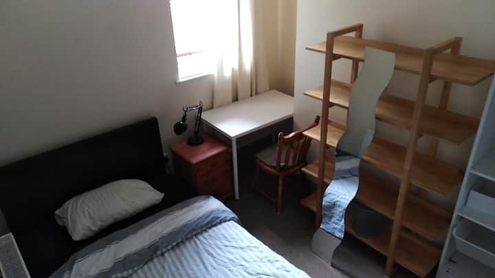 Double Bedroom Riverside Cardiff Near City Centre - Cardiff