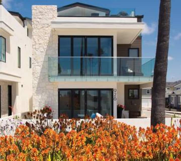 Luxury Oceanfront-steps To Beach-beautiful Sunset - Newport Beach, CA