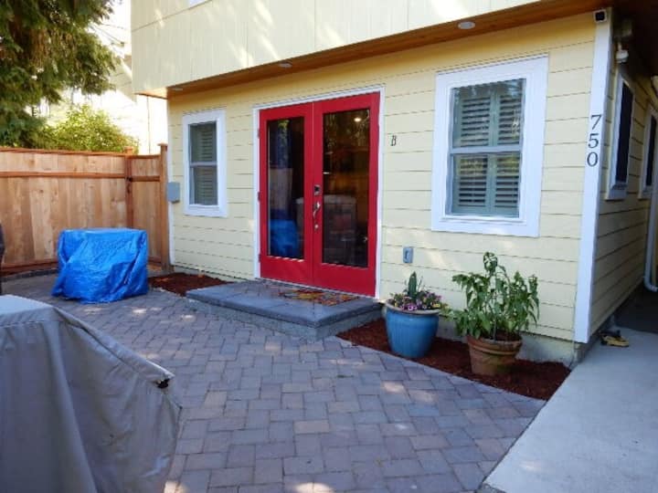 Brand New Green Lake Studio On A Quiet Street - Bryant - Seattle