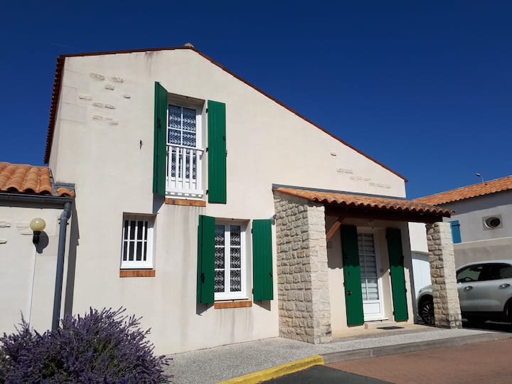 Maison 6 Pers - 2 Chamb+mezzanine - Piscine(copro) - Saint-Palais-sur-Mer