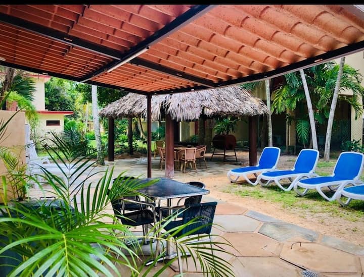 Casa Privada, 50 M De La Playa, 5 Habitaciones - Varadero