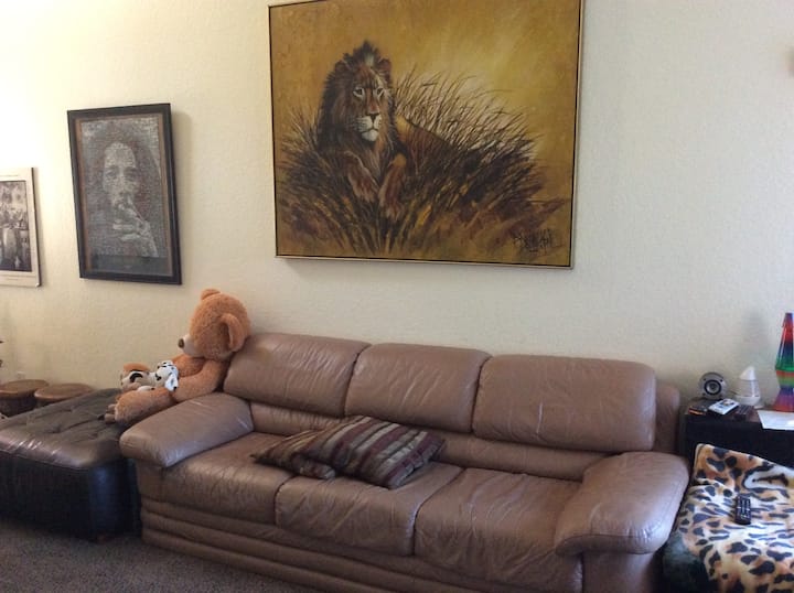 Home Away From Home-close To Beach, Soccer Complex - Oceanside, CA