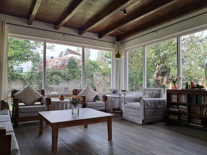 Room 04 At The Bungalow.1st Floor - Srinagar