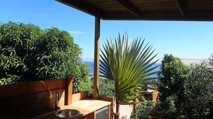 Bungalow De Charme, Vue Sur Mer à St Leu - Saint-Leu