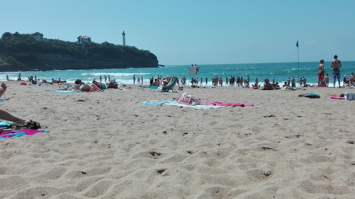 Collé à Biarritz. à 200m De La Plage. Avec Garage - Anglet