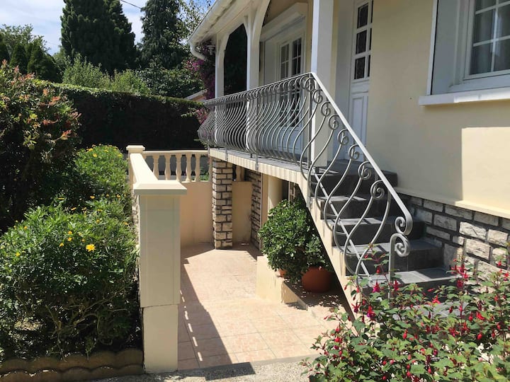 Joli Appartement Avec Terrasse Privative - Labenne