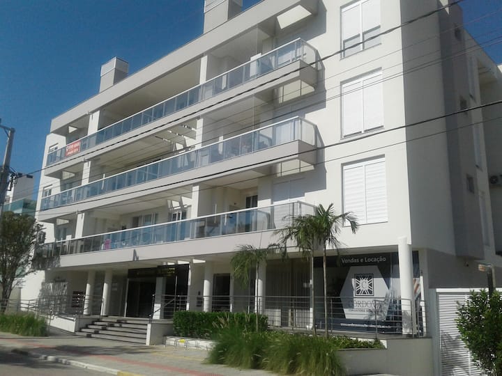 Apartamento De Cobertura - 3 Suítes - Florianópolis