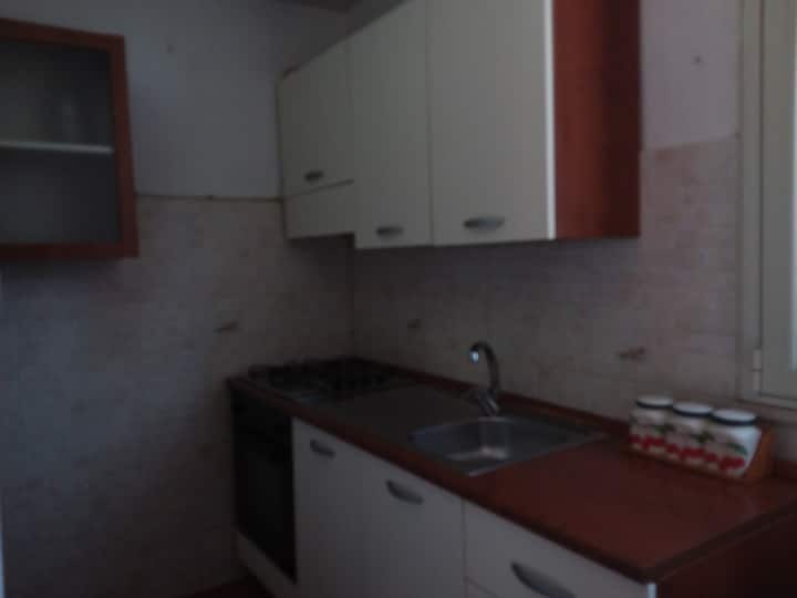 Apartment Near Station-300 M To Beach In S. Teresa - Roccalumera