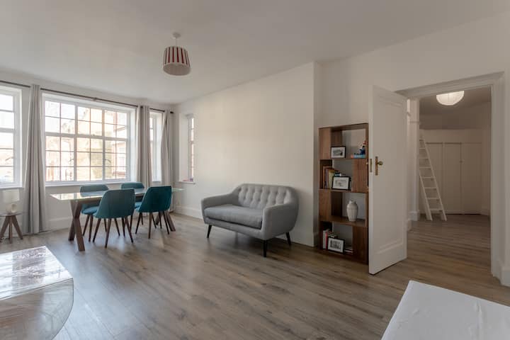 Fantastically Located Studio Flat, Belsize Park - Camden, AR