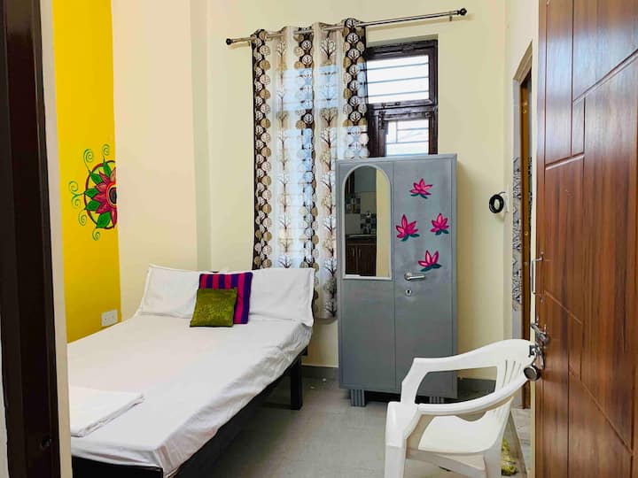 Entire Flat Near Ganga Dam - Rishikesh