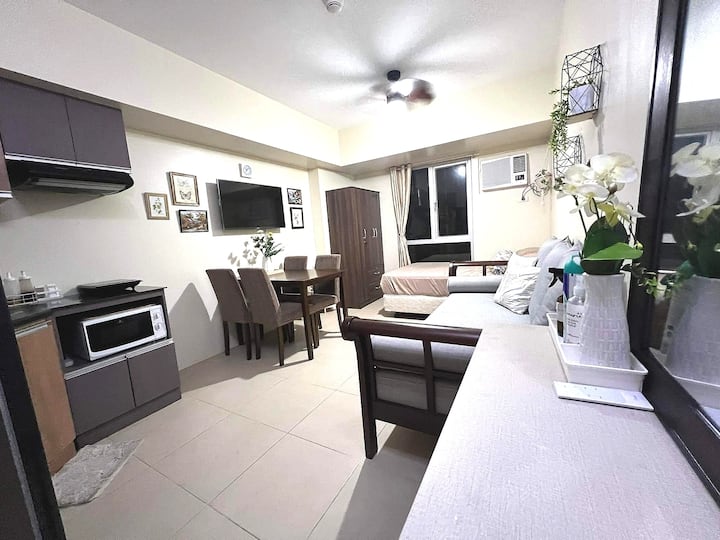 Studio Condo In It Park, Cebu City - Cebu