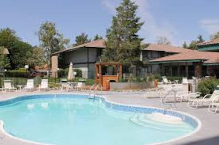 Thunderbird Resort, Sparks Nevada 2 Bdrm Condo - Sierra Nevada, CA