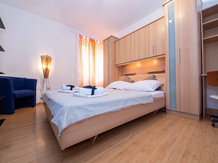 Lovely Apartment Lanakira2 In Center - Zadar