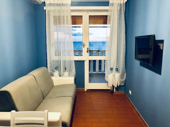 Sea View, Private Elevator To Beach, Parking - Anzio