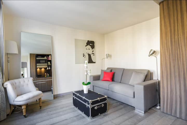 Luxury Modern Central Apartment - Paris