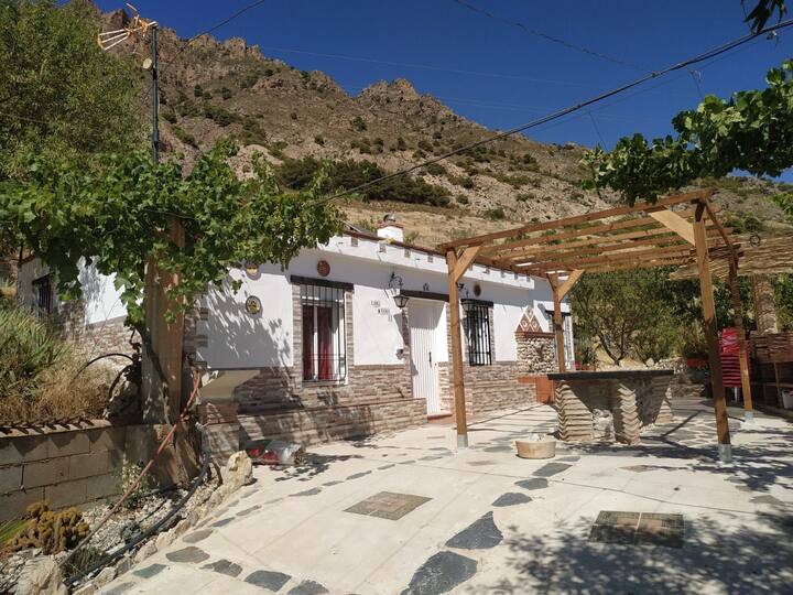 Casa Rural, Con Chimenea, Piscina Y Barbacoa - Dúrcal