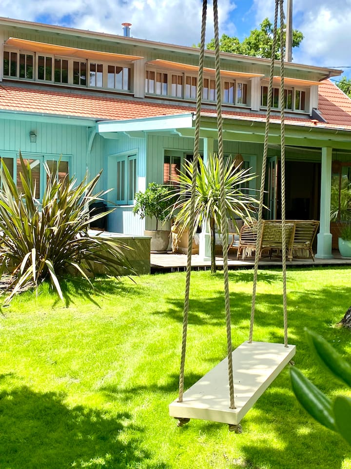 Chez Irène : Le Betey, 150m Port Et Commerces - Andernos-les-Bains